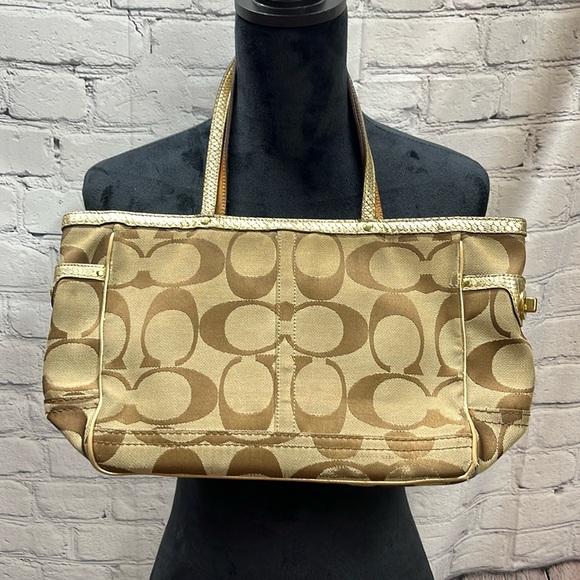 Coach | Bags | Coach Canvas Shoulder Bag | Poshmark